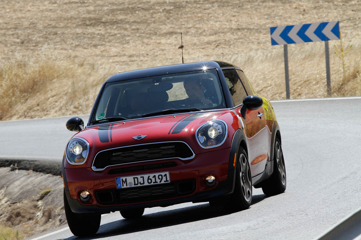 2013 Mini Paceman Cooper S review and pictures | evo