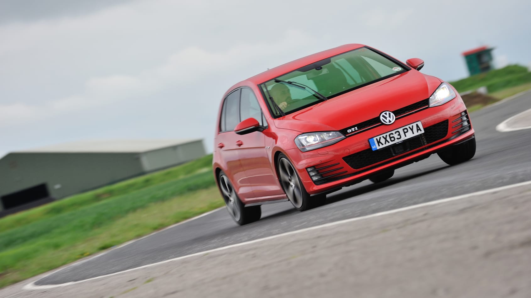 Volkswagen Golf GTI review gallery | evo