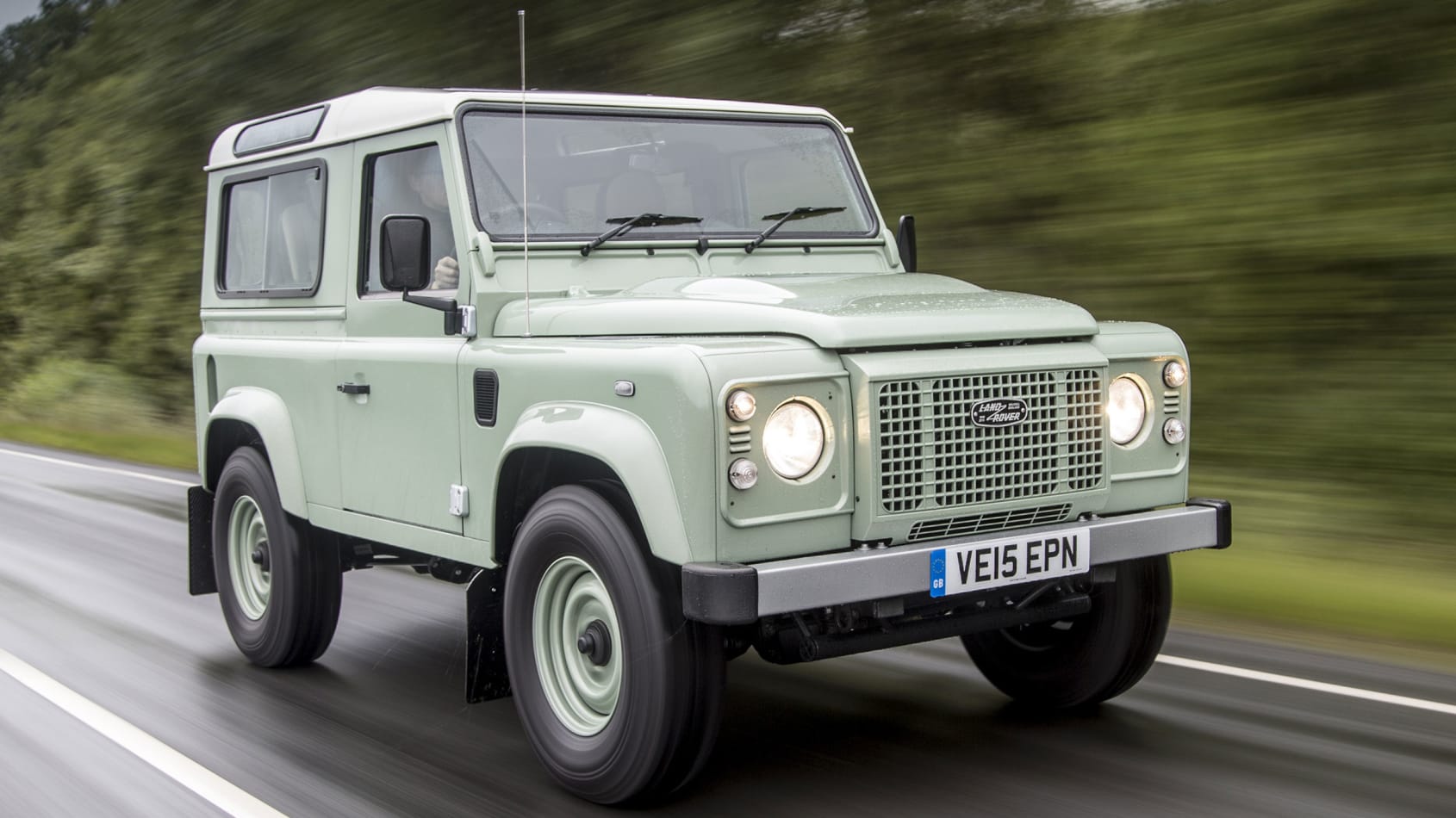 'The Land Rover Defender is a rewarding drivers' car' | evo