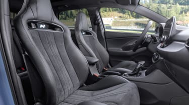 Hyundai i30 n store