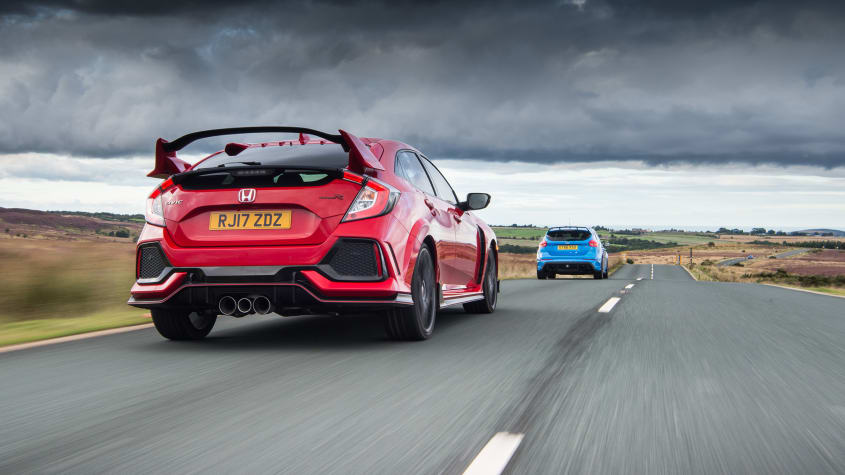 Honda Civic Type R vs Ford Focus RS vs SEAT Leon Cupra 300 - Supertest ...