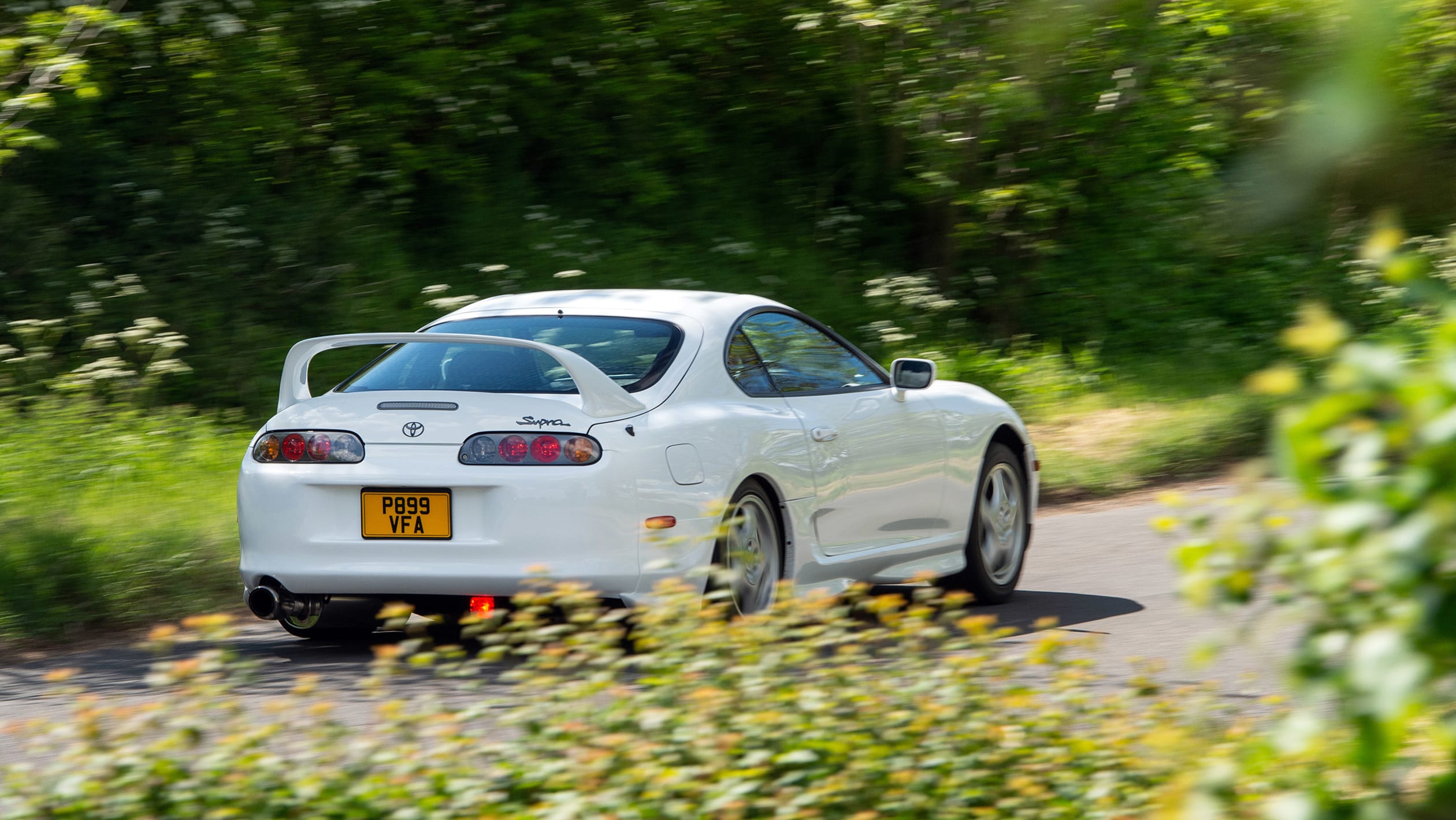 Toyota Supra (A80) - review, history, prices and specs - pictures | evo