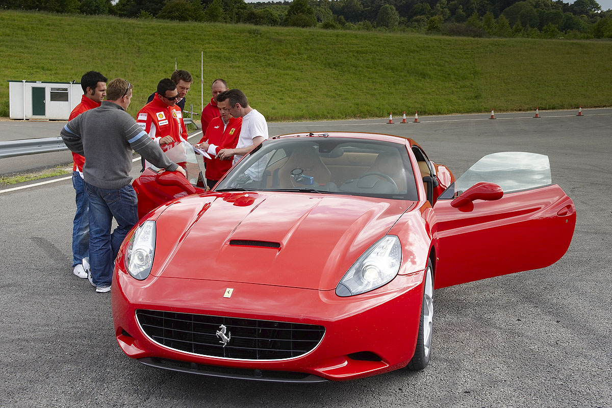 Ferrari California | evo