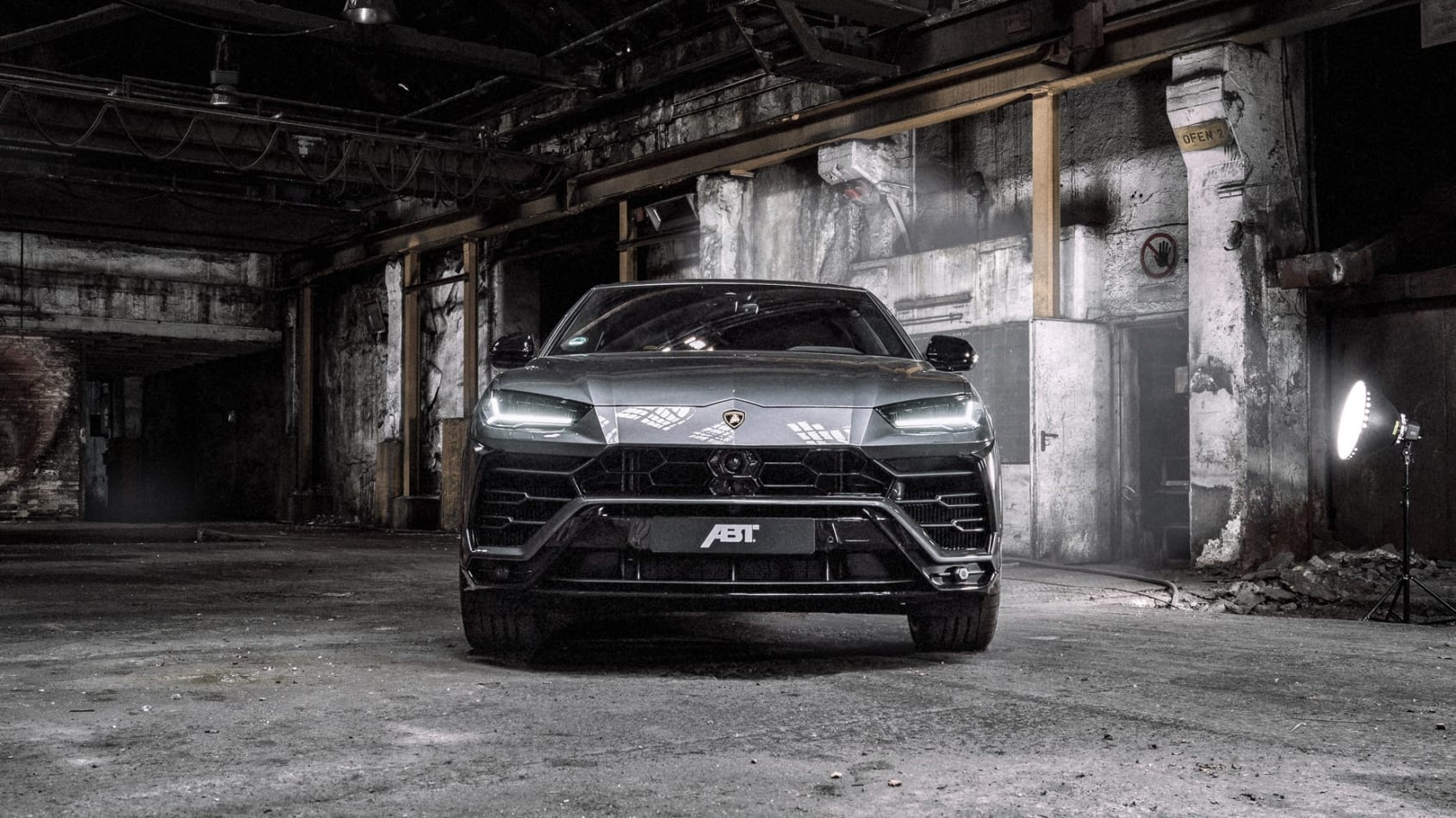 Abt Sportsline Lamborghini Urus - pictures | Evo