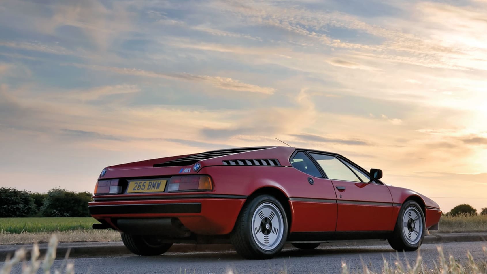 BMW M1 icon - pictures | evo