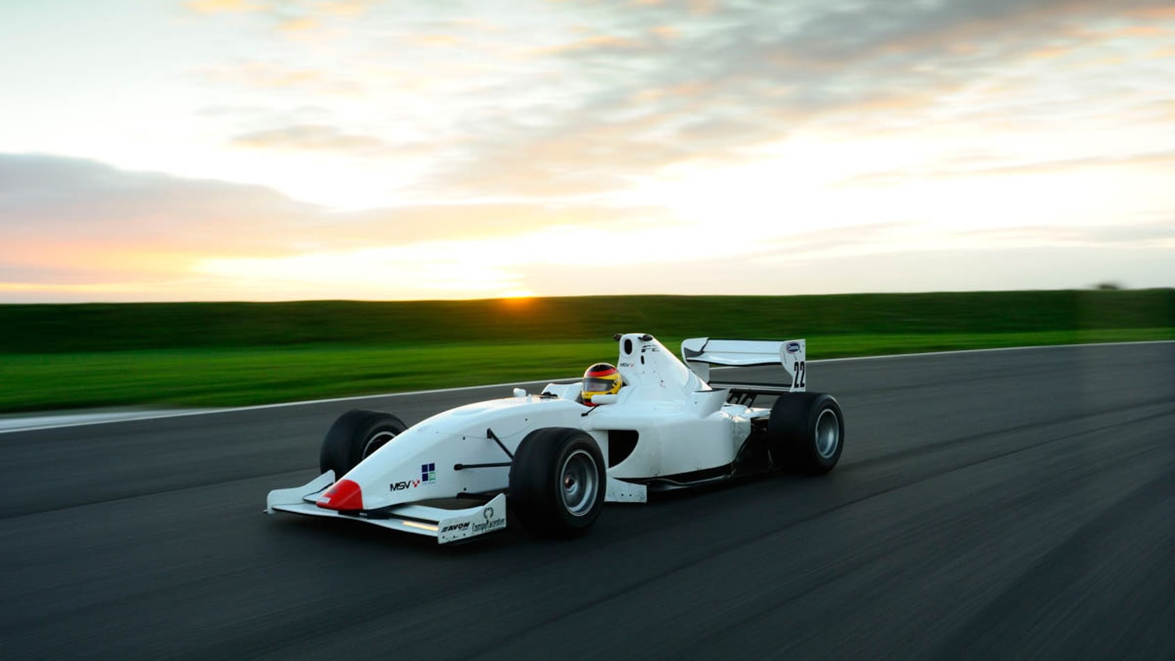 Formula 2 racing car v Porsche GT3 RS - Pictures | Evo