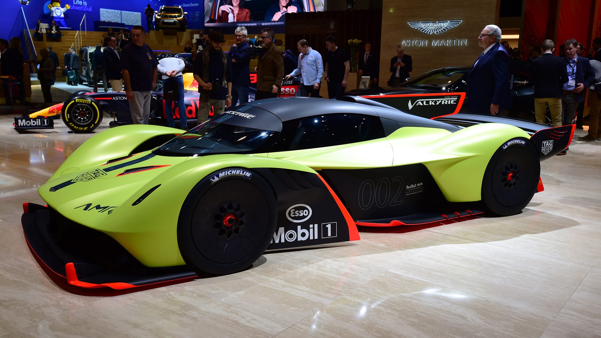 Aston Martin Valkyrie AMR Pro - pictures | evo