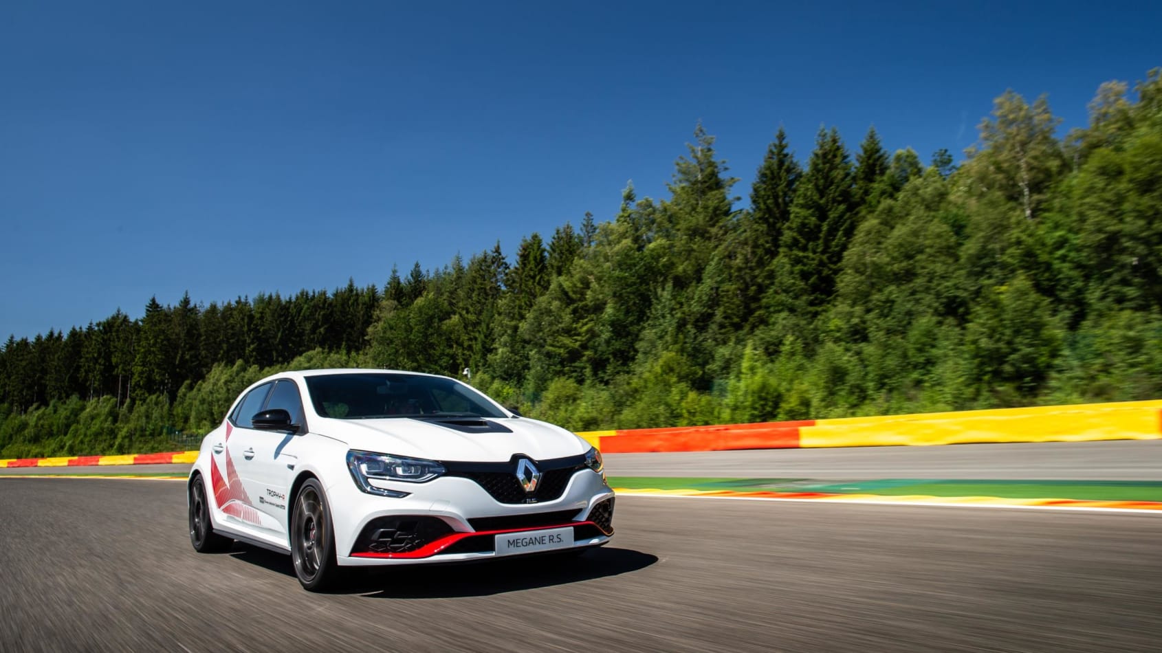 Renault Sport Megane Trophy-R revealed - pictures | evo
