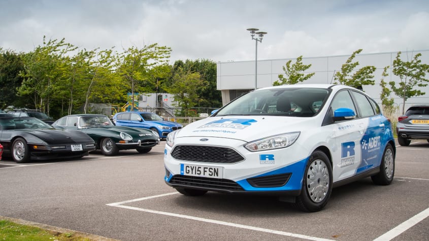 Inside Ricardo - pictures | Evo