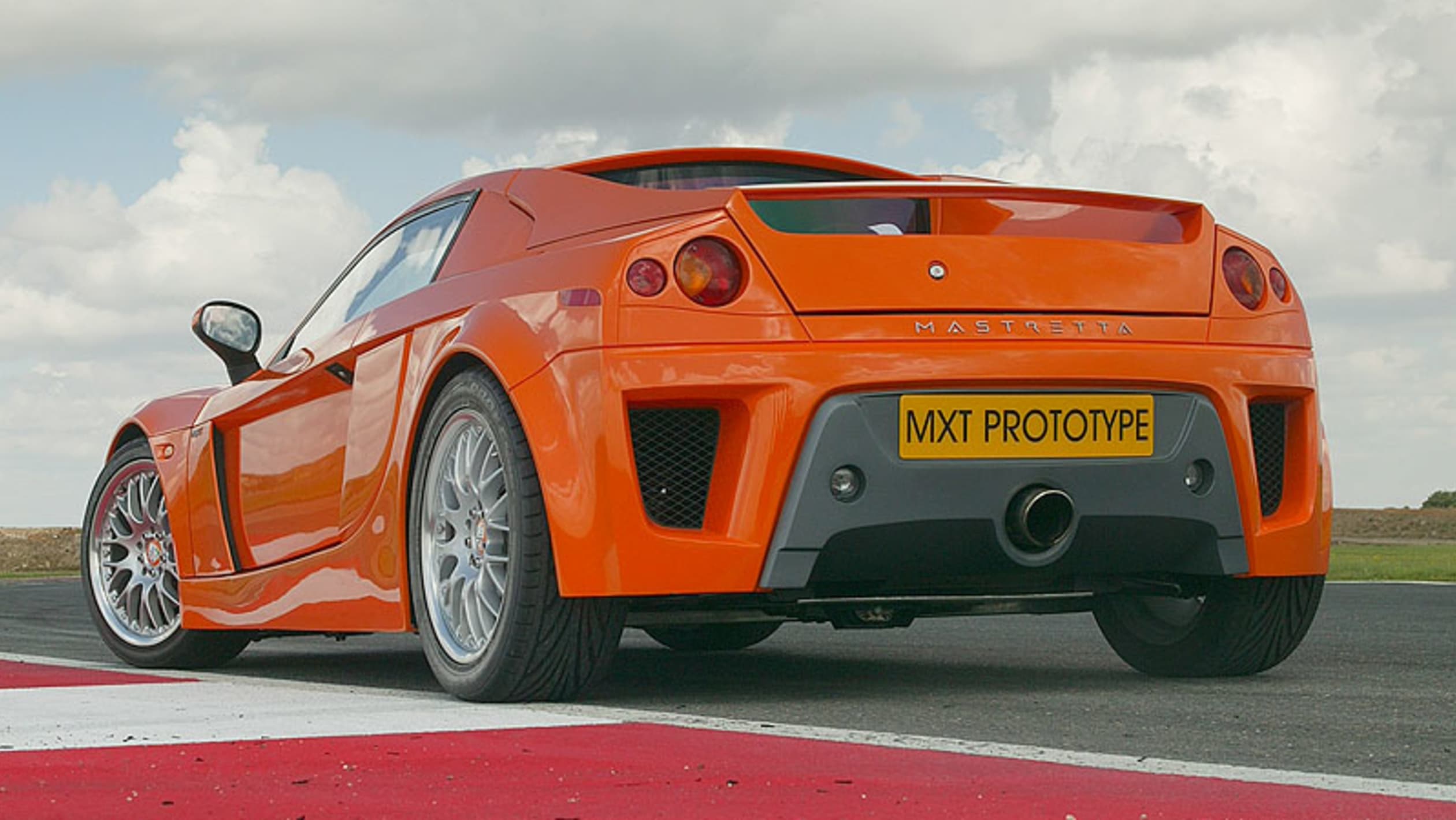 Mastretta MXT - Pictures | evo