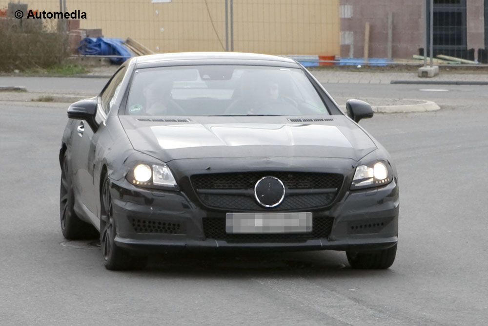 Mercedes-Benz SLK63 AMG spy shots | evo