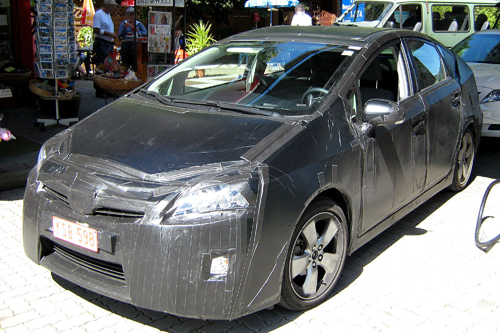 Toyota Prius - Pictures | evo