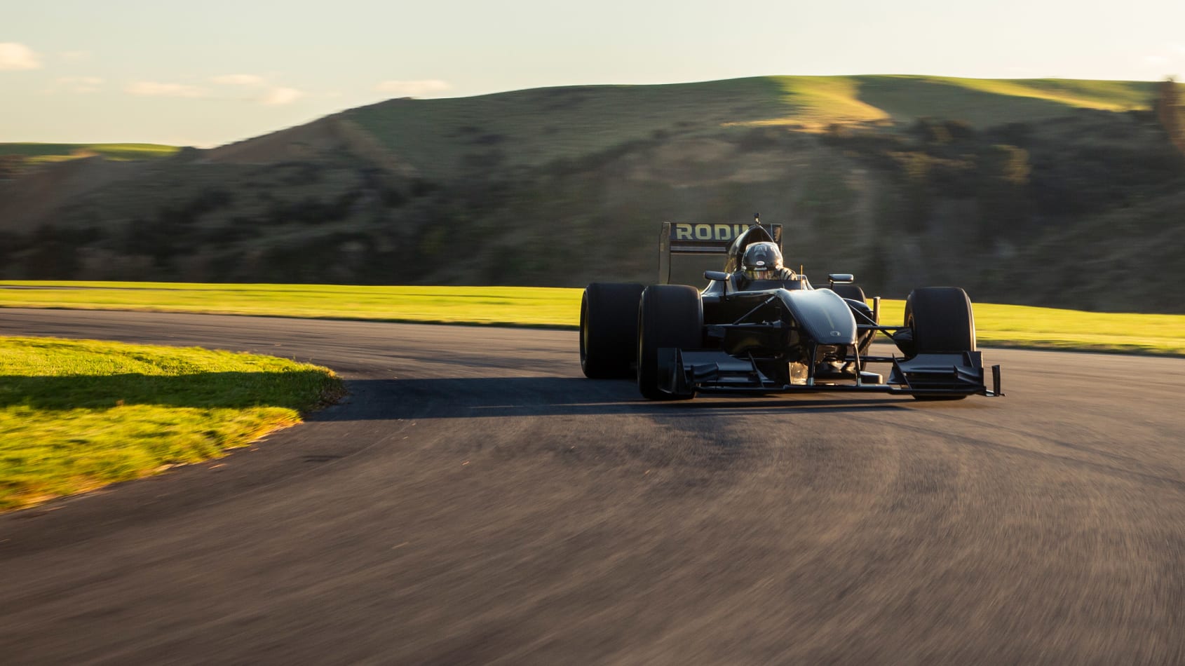 Rodin FZED review - pictures | evo